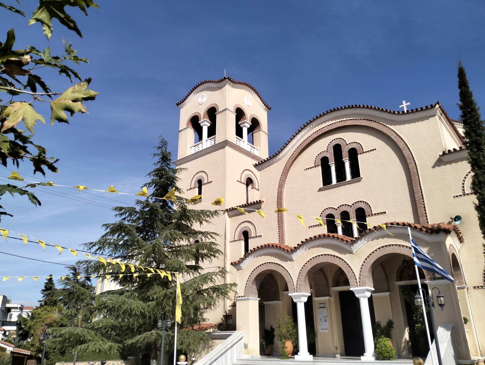 Η Λυκόβρυση υποδέχεται τα Ιερά Λείψανα της Αγίας Μεγαλομάρτυρος ...